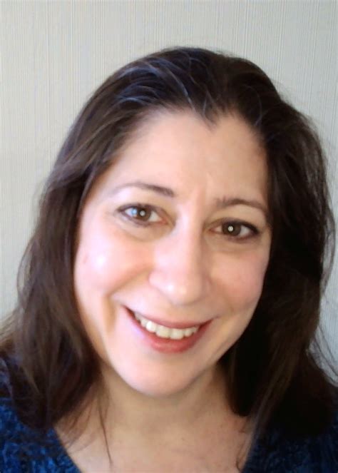 Online Chemistry Course Shines Thanks To Carolina Distance Learning