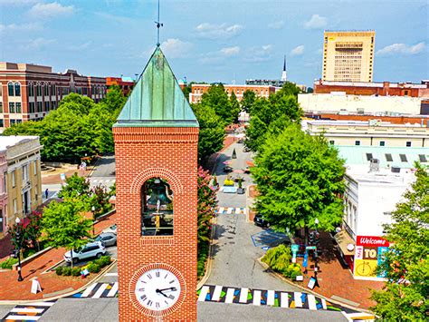 This Overlooked Town In South Carolina Is So Affordable Retirees Say