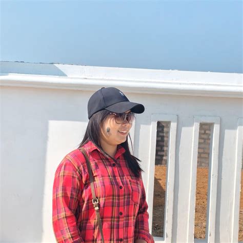 မင်္ဂလာပါရှင့်🙏🙏🙏 ပြင်ဦးလွင်မြို့၊ရပ်ကွက်ကြီး၂၁၊မိုးကြိုးမှာတည်ရှိတဲ့