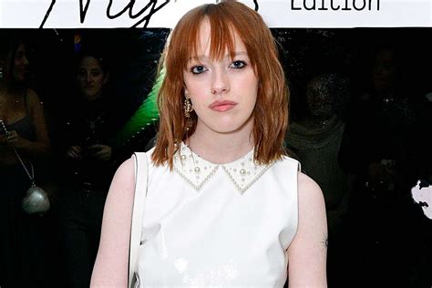 Amybeth Mcnulty Talks Her Amazing First New York Fashion Week