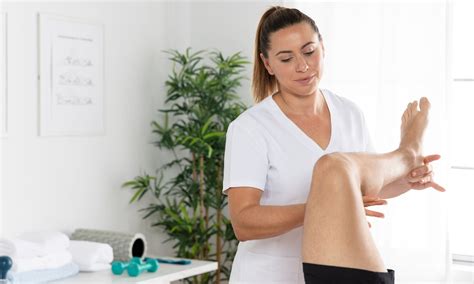 What Is The Best Way To Treat A Dislocated Patella Fitpaa