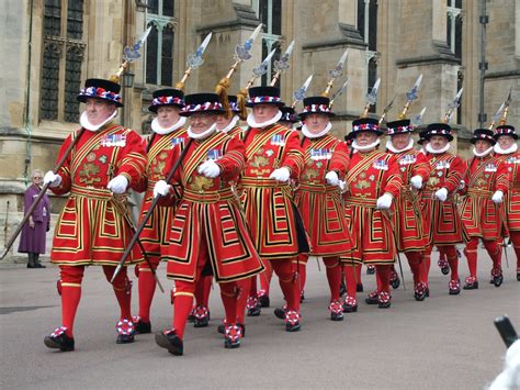 Yeomenguardlondonbeefeaterengland Free Image From