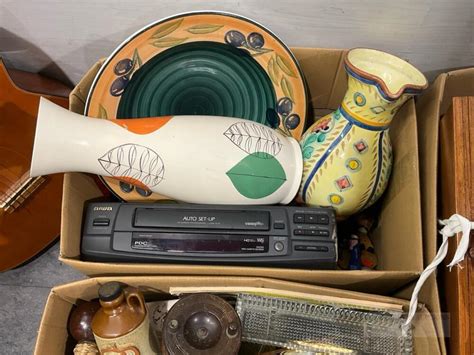 A Hokada 3159 Classical Guitar Vintage Style Stereo System Golf Bag