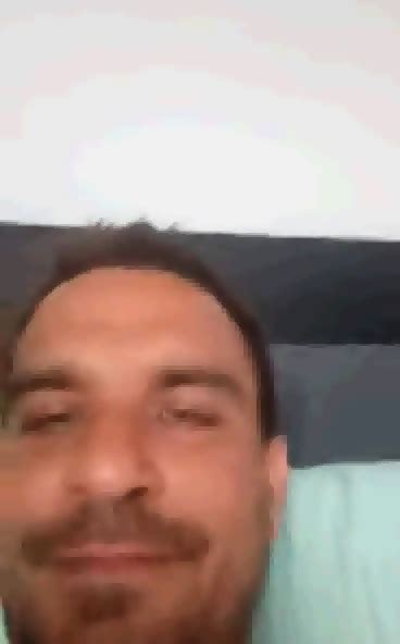 Monsieur Vilain Benjamin Se Branle Devant Une Fillette De 12 Ans Eporner