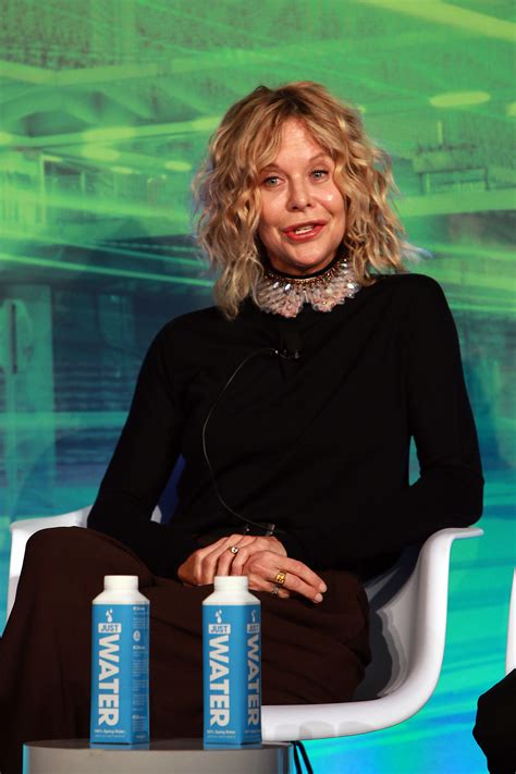 Meg Ryan Looks Unrecognisable As She Debuts Youthful New Look At Event