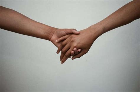 15 Emotional Intelligence Examples