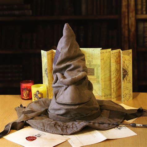 👻halloween 万圣节 Hermione Harry Surrounding Sorting Hat Hogwarts School