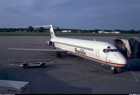 Mcdonnell Douglas Dc 9 51 Republic Airlines Aviation Photo 0247051