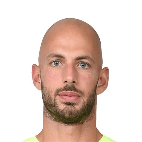 Nicola Leali Totw Ea Fc 25 83 Rating And Price Futbin