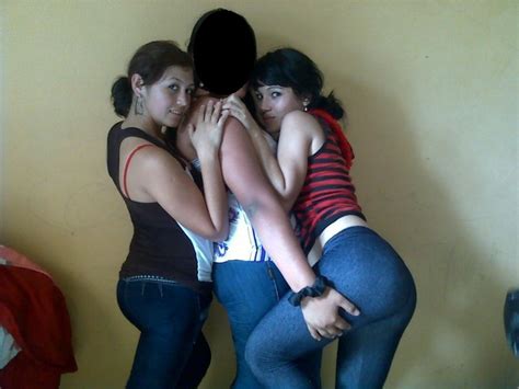 Entre Nacos Y Verijones Chicas De La Escuela De Enfermeria Cogiendo En
