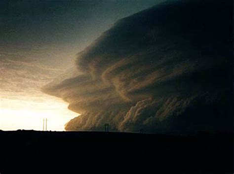 Are Derechos Tornadoes