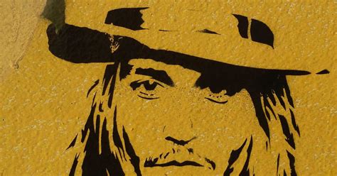 Johnny Deep A 60 Anni Il Suo Stile Continua A Essere Fonte Dispirazione