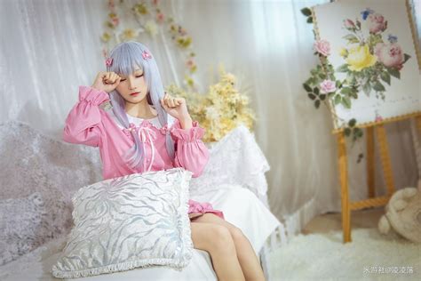 和泉纱雾cos 社区大别野 米游社