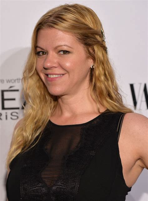 Pictures Of Robin Mathews