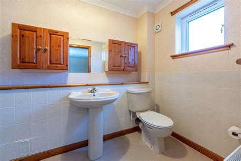 12 West Brae East Wemyss Kirkcaldy Fife Ky1 4la Rettie