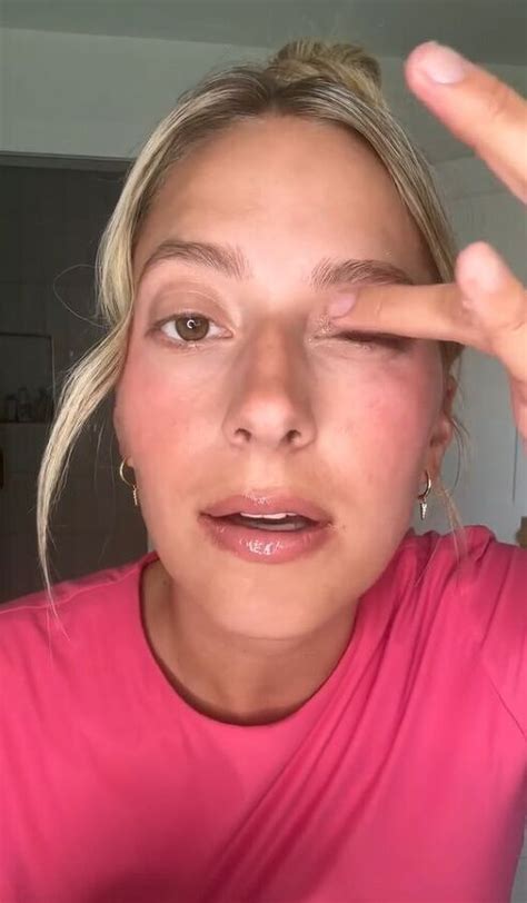 Viral Eyeshadow Hack Hmm What Do We Think Upstyle