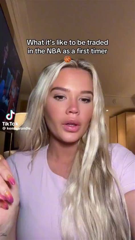 兰德尔妻子：听到被交易到森林狼很震惊，但早已准备搬离纽约腾讯新闻