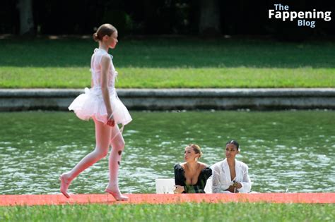 Adele Exarchopoulos Adeleexarchopoulos Nude Leaks Photo 440 Thefappening