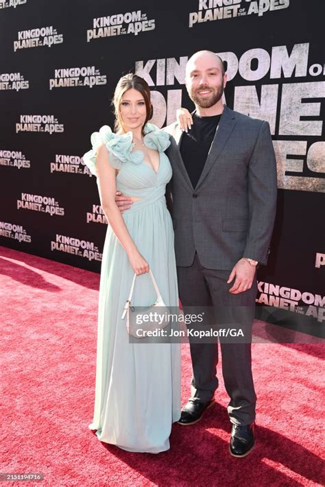 Anna Mcclelland And Nathan Kessel Attend The World Premiere Of 20th