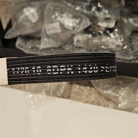 Schaeffler Lr071040 8dpk1430 Land Rover Secondary Belt Areion Auto Parts