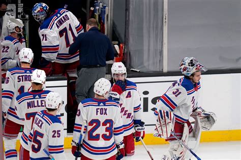 New York Rangers Fire Coach Dave Quinn 3 Assistants