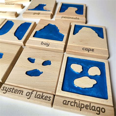Beech Montessori Land And Water Forms Set Of 10 Beech Wood Tiles