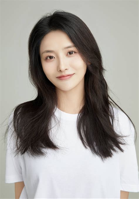 张嘉妤介绍图片作品 猫眼电影