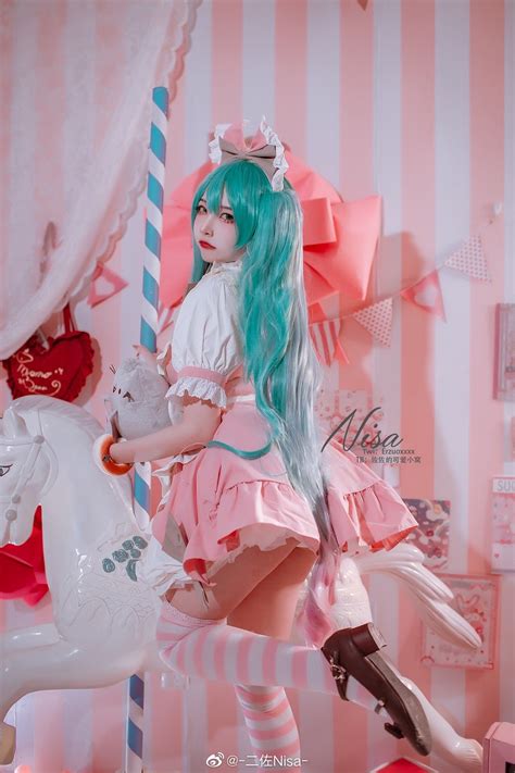 Cos正片 要吃甜点吗？ 初音未来 二佐nisa 小白游戏网 游戏动漫资源交流中心
