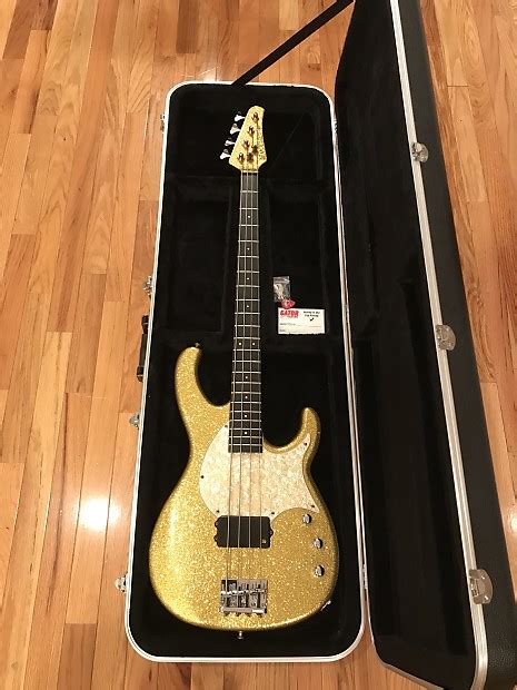 Modulus Flea Bass 1997 Gold Reverb