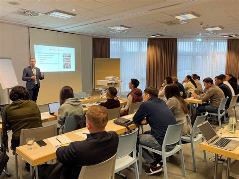 Commit Unsere Expertise FÜr Ihre Erfolgreiche GeschÄftsentwicklung