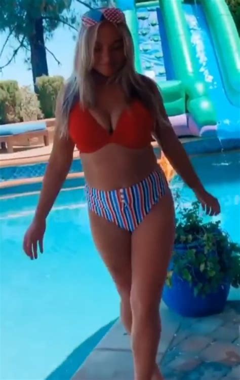 Natalie Alyn Lind