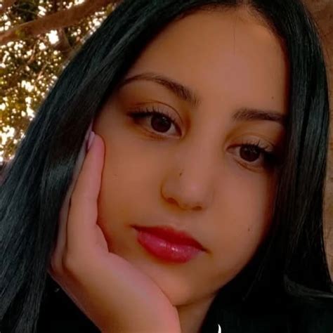 Samia Amara Samia Amara • Threads Say More