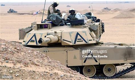 Us Army Abram M1a1 Photos And Premium High Res Pictures Getty Images