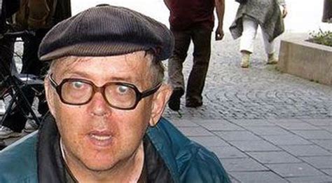 This Man Went To The Bank For 40 Years As A Homeless Man Then It