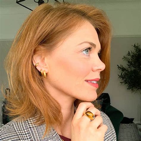 How To Make Pom Pom Chicks For Easter The Style Cycle