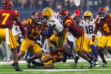 Tst Images Usc Upsets Lsu To Start The Season In Las Vegas