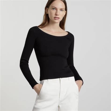 Everlane Long Sleeved Ribbed Scoop Neck Tee Only Depop