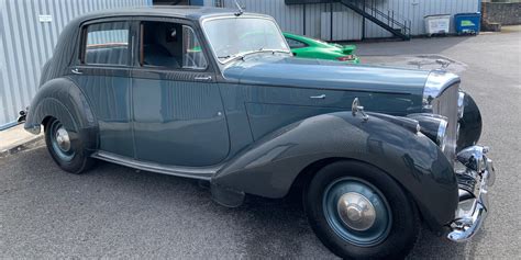 Top 5 Modern Classic Cars For Sale Classic Cars For Sale