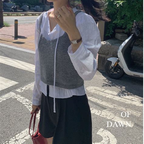 오브던 [ofd] 레블 핀턱 블라우스