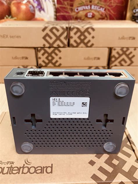 Thiết bị cân bằng tải Mikrotik RB iGS VIỆT TUẤN UniFi vn