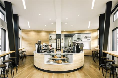 Reveille Coffee Parklet — Helland Architecture