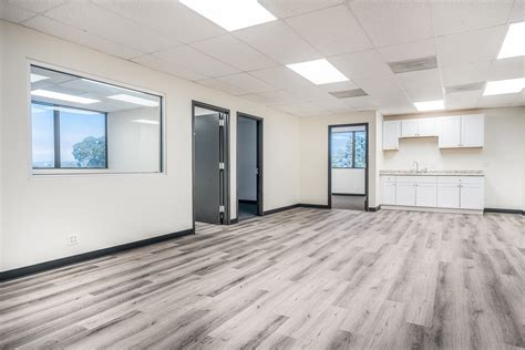 3405 Kenyon St San Diego Ca 92110 Point Loma Business Center Loopnet