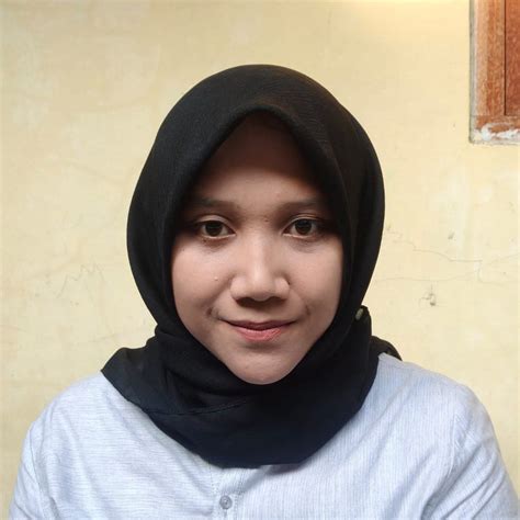 About Salsabila Putri Lesmarna Medium