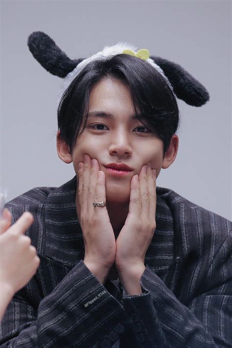 플립 On Twitter 세븐틴 민규 얼굴 사진