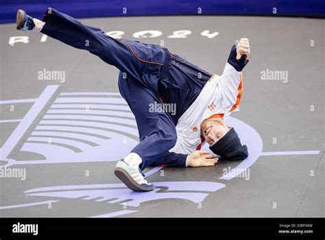 Paris France August 10 2024 Menno Van Gorp During The Qualification