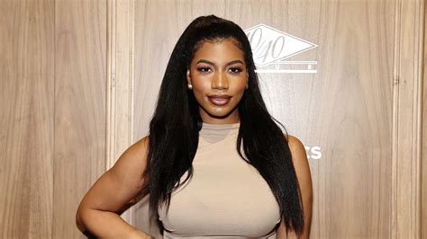 Taylor Rooks Leaves Fans Stunned During Rams 49ers Tnf Game