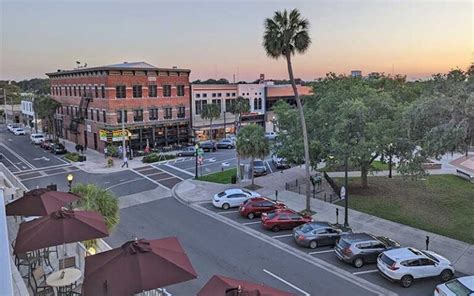 Historic Downtown Ocala Shopping And Dining Area Neighborhood