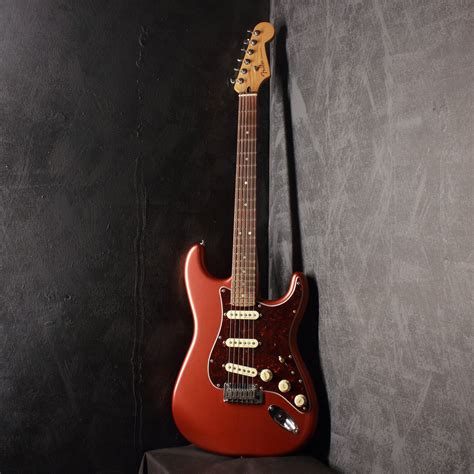 Fender Player Plus Stratocaster Aged Candy Apple Red 2021 Topshelf