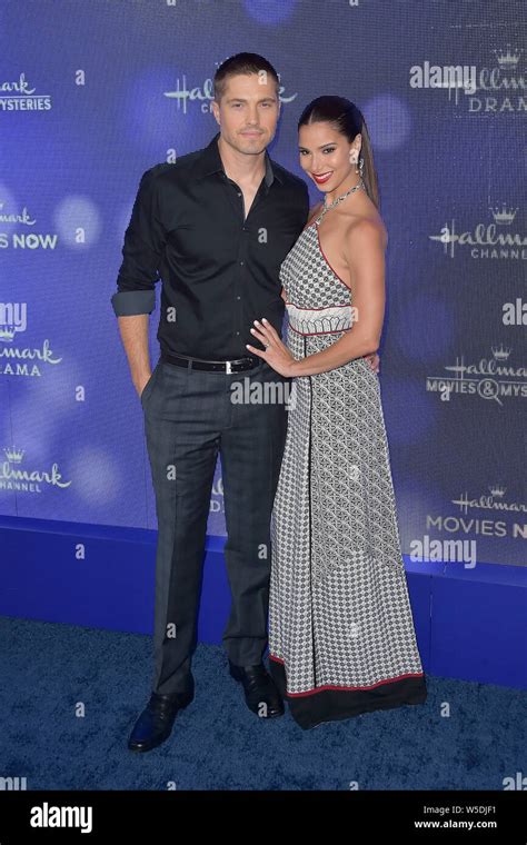 Eric Winter Wife