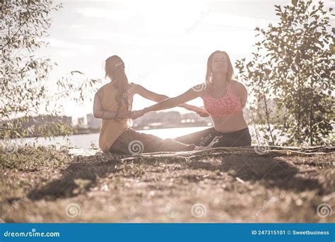 Experienced Masseuse Demonstrates Refreshing Massaging Methods On The